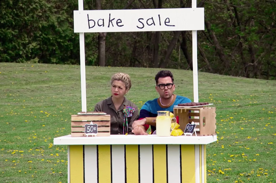 Hi There, Why Did No One Tell Me That Dan Levy Hosted 'The Great ...